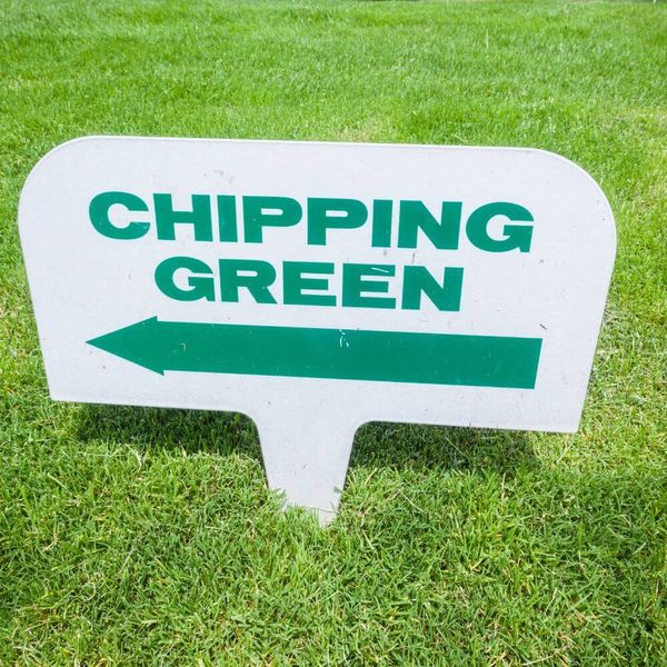 Master Your Short Game with These Golf Chipping Tips